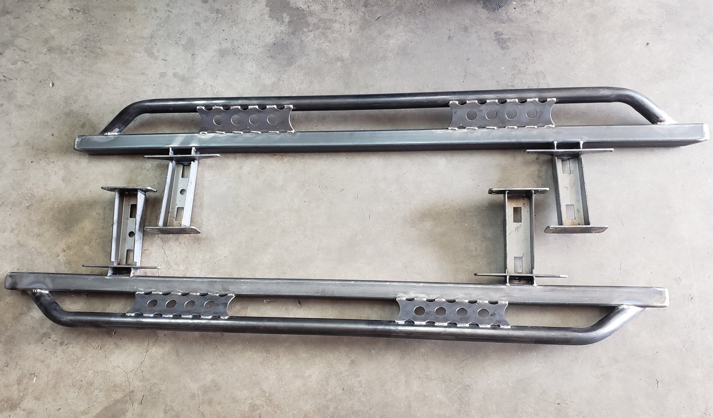 ROCK SLIDERS | JEEP CHEROKEE XJ — Goliath Off Road