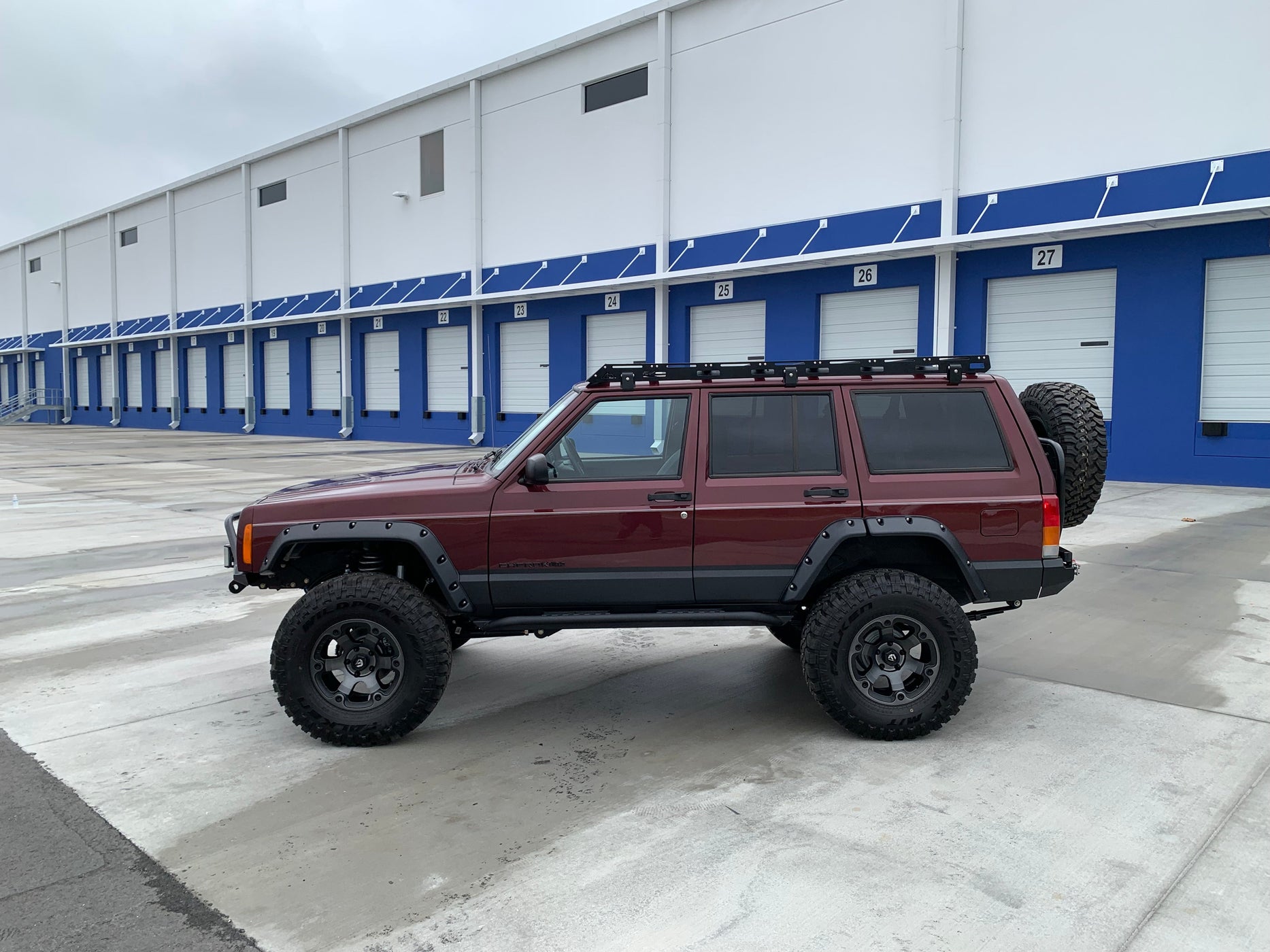 Modular Low Profile Roof Rack Jeep Cherkoee XJ — Goliath Off Road