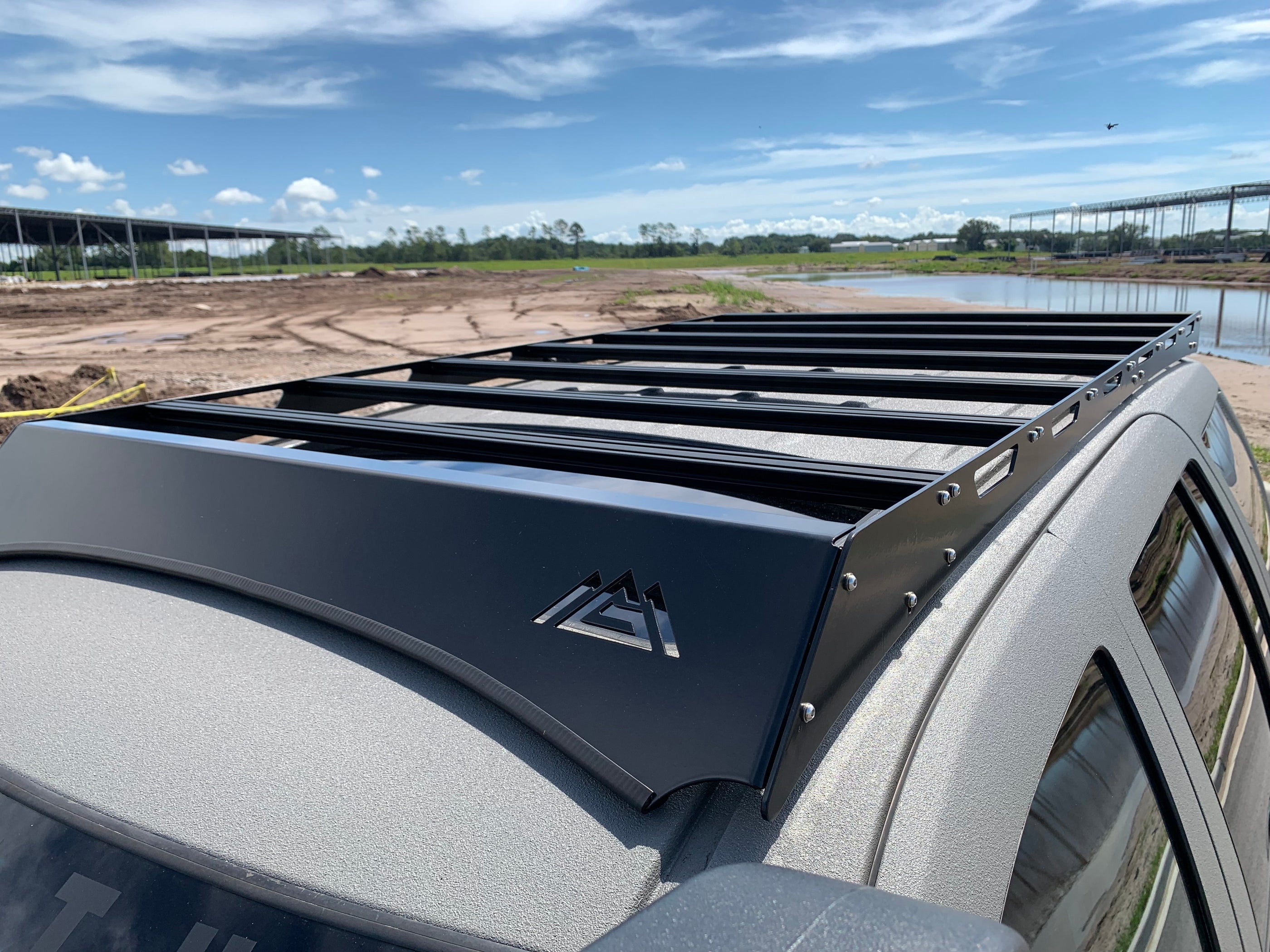 Low Profile Modular Roof Rack Jeep Grand Cherokee WJ — Goliath Off Road