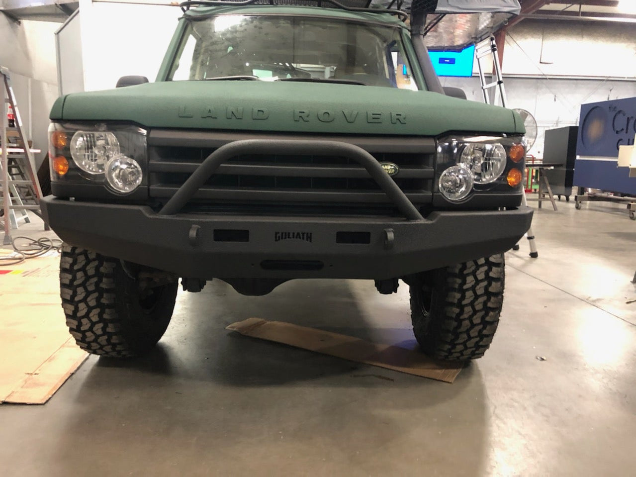 Discovery II winch bumper Trekker — Goliath Off Road