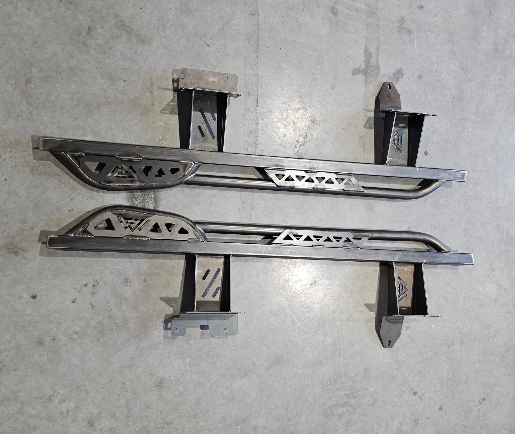 Tubular Rock Sliders | LEXUS GX470 — Goliath Off Road